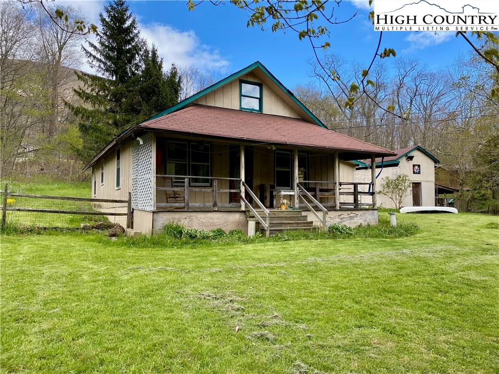 MLS#: 221783 | 112 Canter Road, Todd, NC 28684