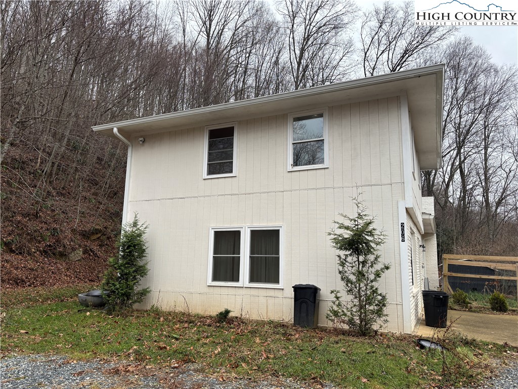 MLS#: 259520 | 206 Bryant Combs Road, Sugar Grove, NC 28679