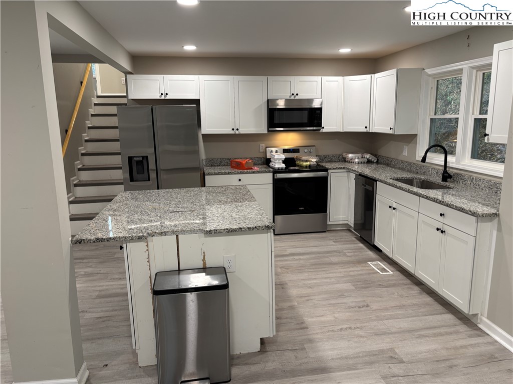 MLS#: 259520 | 206 Bryant Combs Road, Sugar Grove, NC 28679