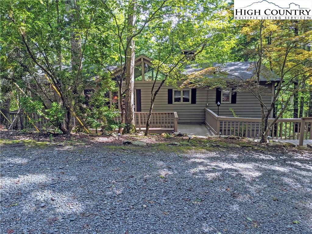 MLS#: 223937 | 239 Elk Ridge Road, Deep Gap, NC 28618