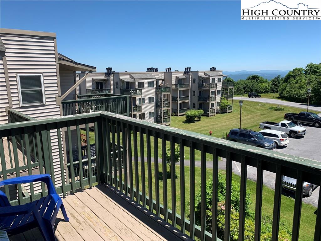MLS#: 231248 | 301 Pinnacle Inn Road 1305, Beech Mountain, NC 28604