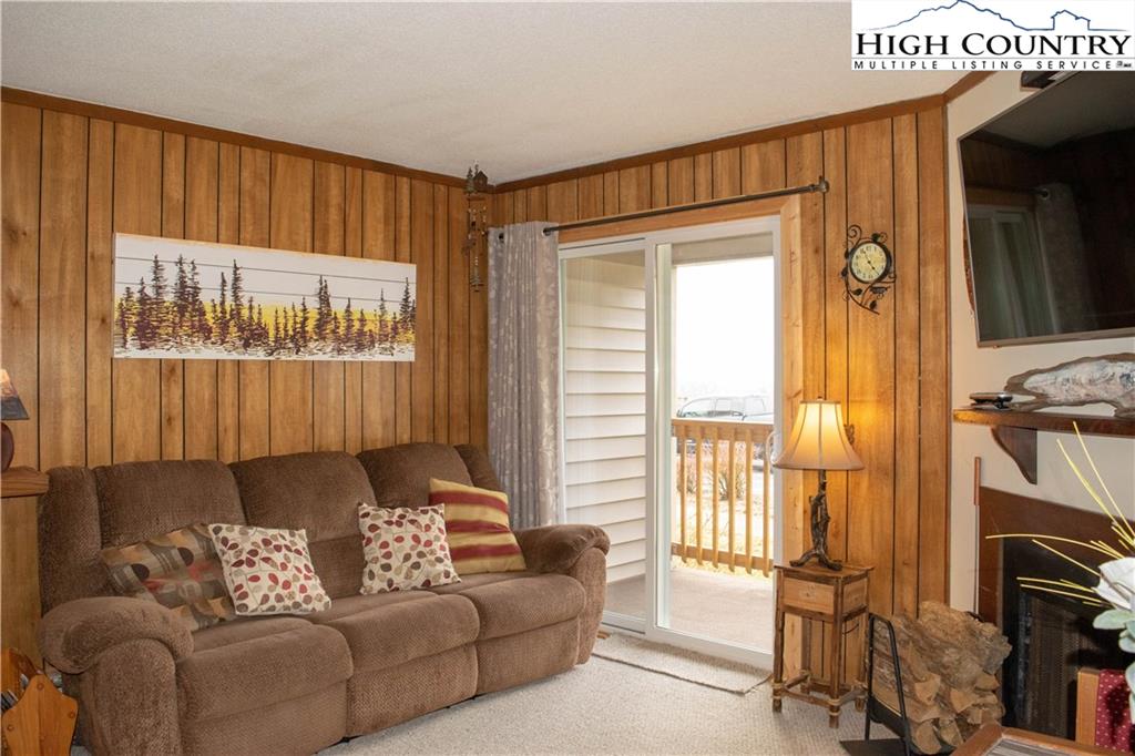 MLS#: 213326 | 301 Pinnacle Inn Road 3104A, Beech Mountain, NC 28604