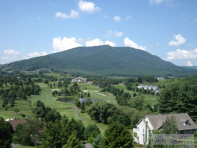 MLS#: 94909 | 337 Landing Drive, Jefferson, NC 28640