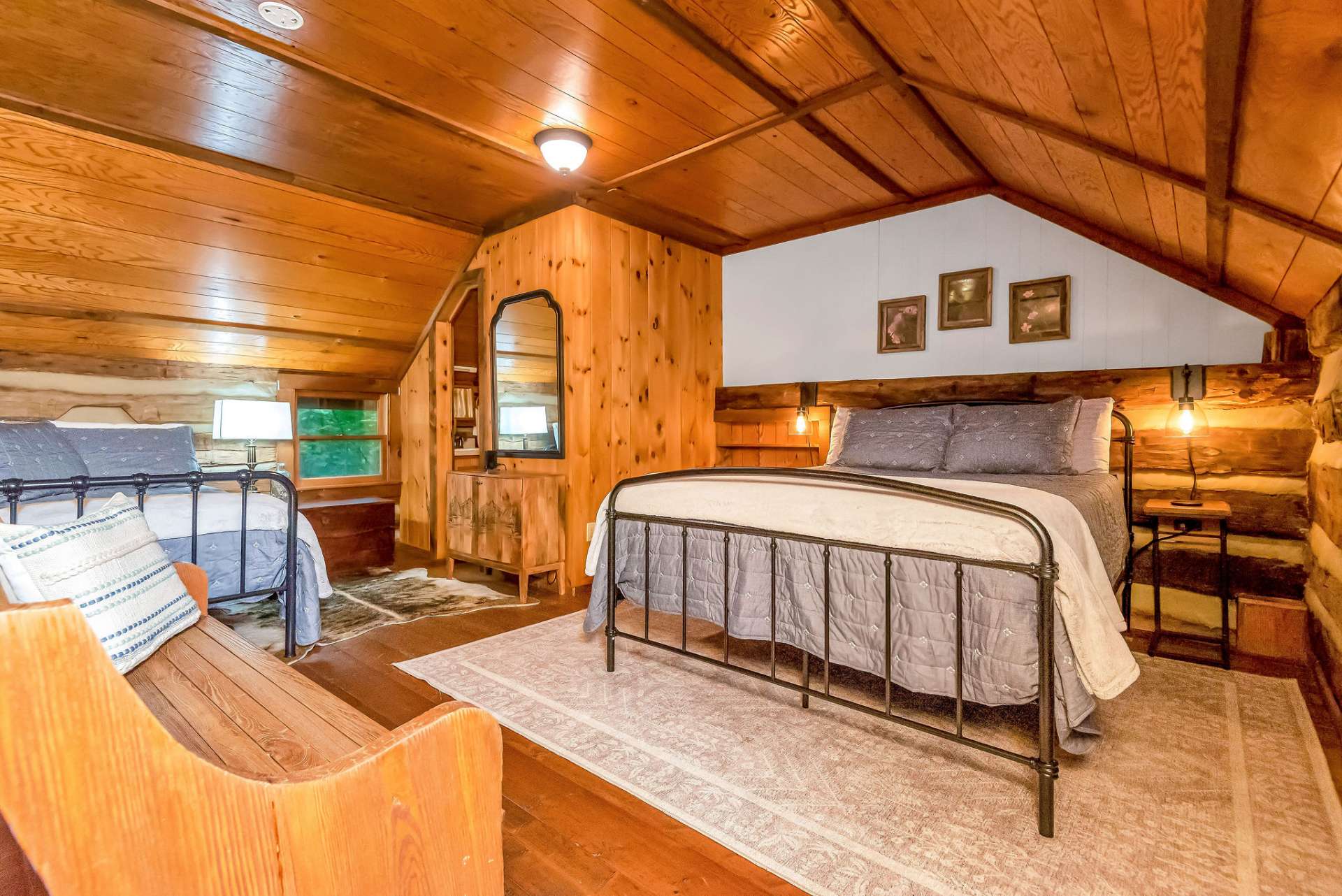 Blue Ridge Mountain Cabin in Todd, NC