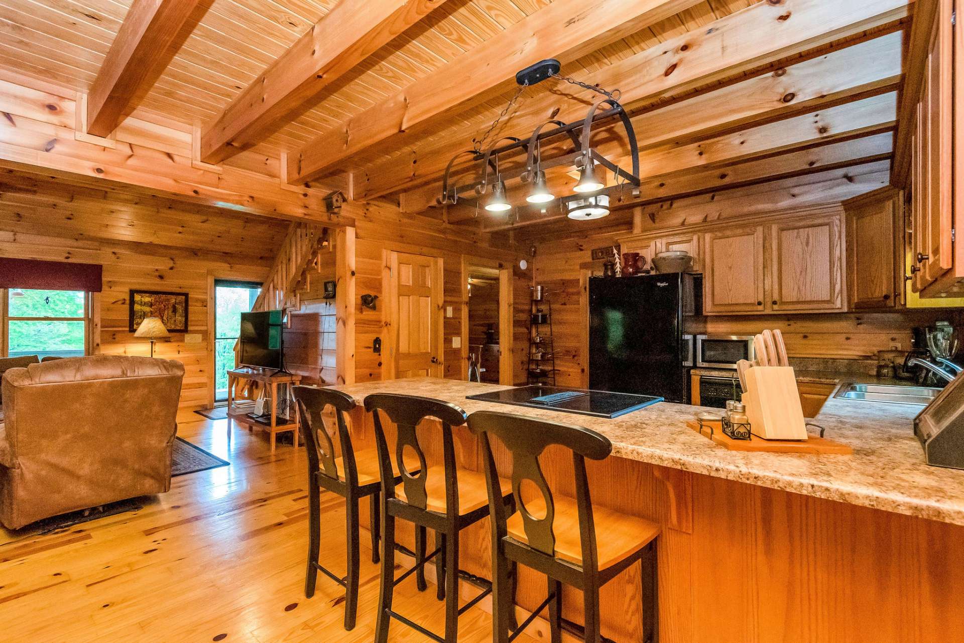 Mountain Cabin Creston NC